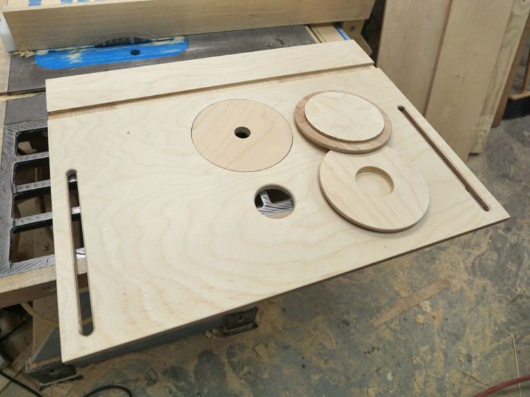 Making A Bench Top Router Table - IBUILDIT.CA