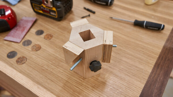 How To Make A Folding Light Stand - IBUILDIT.CA
