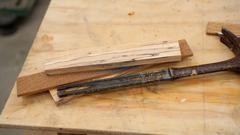 How To Make A New Handle For A Hammer - IBUILDIT.CA