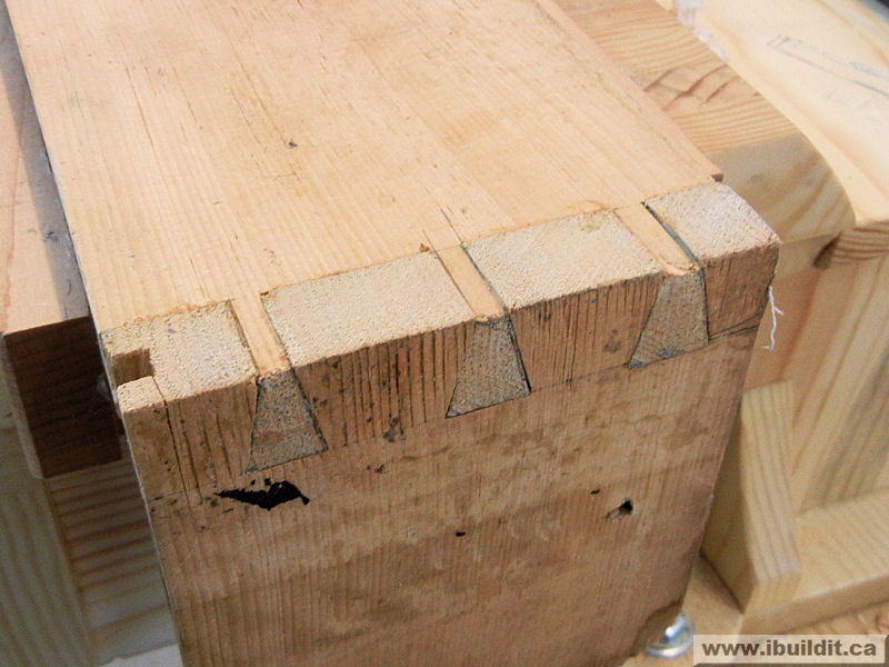 How To Make Hand-Cut Dovetails - IBUILDIT.CA