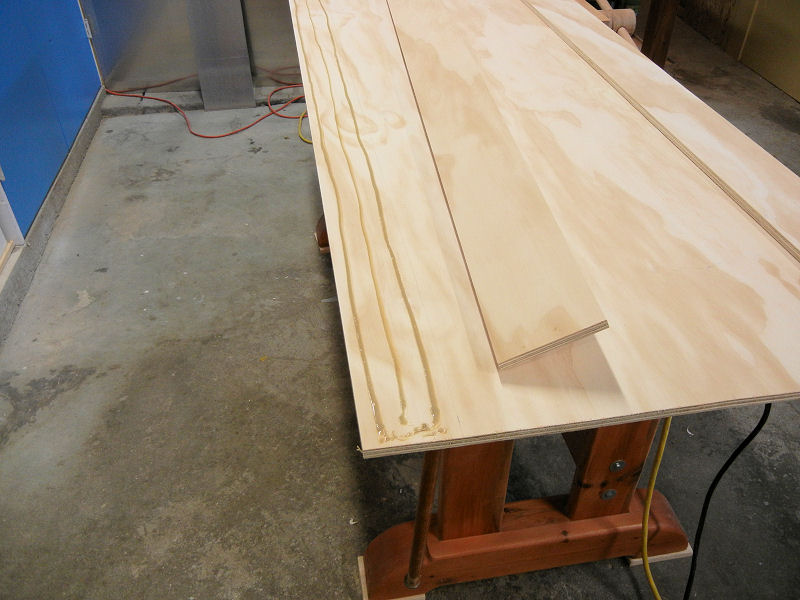 How To Make a Plywood Door - IBUILDIT.CA