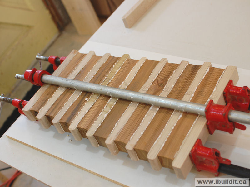 How to Make a Rack of Ribs Cutting Board - IBUILDIT.CA