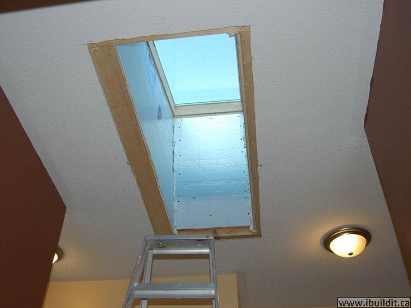 How To Intall A Skylight - IBUILDIT.CA