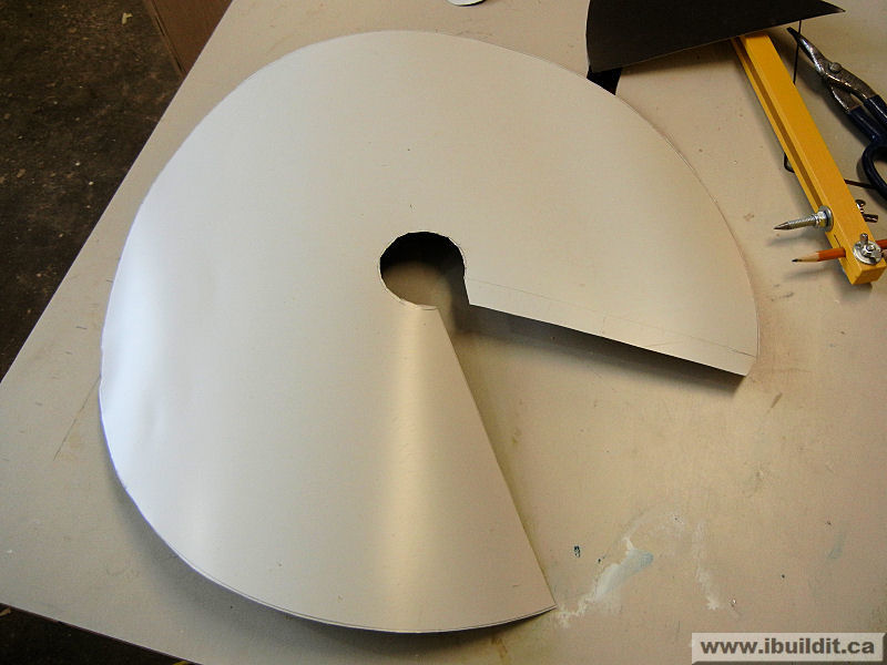 How To Make A Wooden Light Stand - IBUILDIT.CA