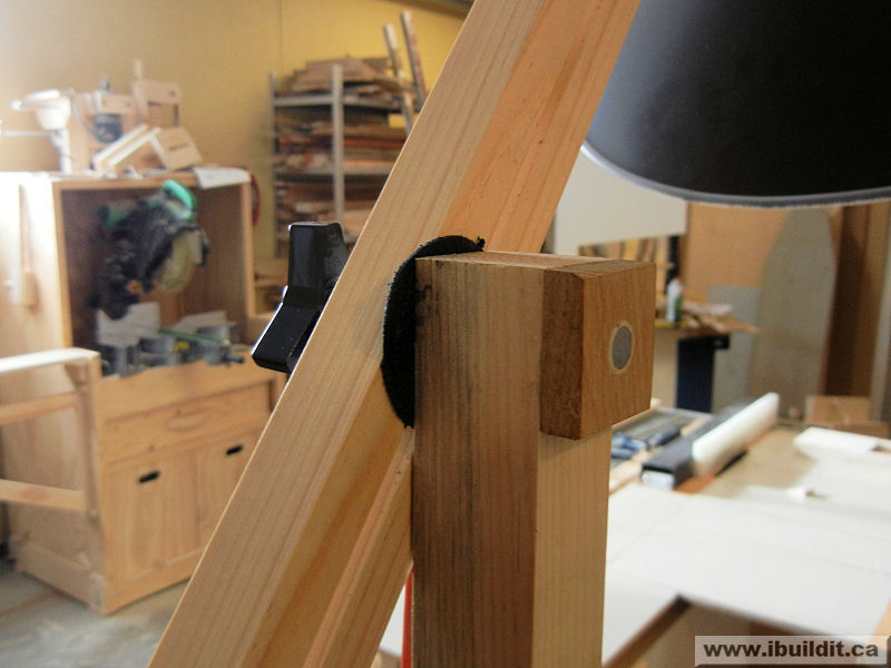 How To Make A Wooden Light Stand - IBUILDIT.CA
