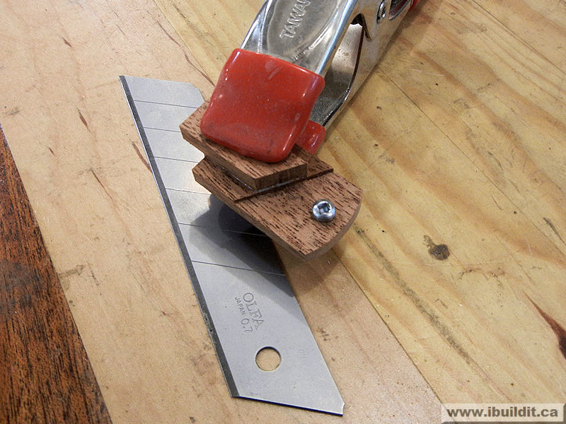 How To Make A Wooden Utility Knife - IBUILDIT.CA
