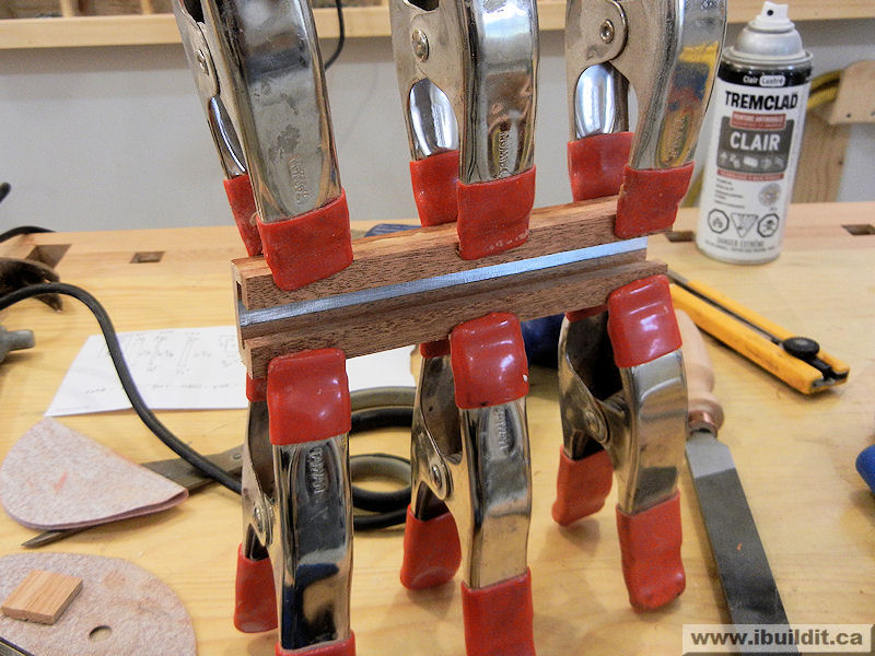 How To Make A Wooden Utility Knife - IBUILDIT.CA