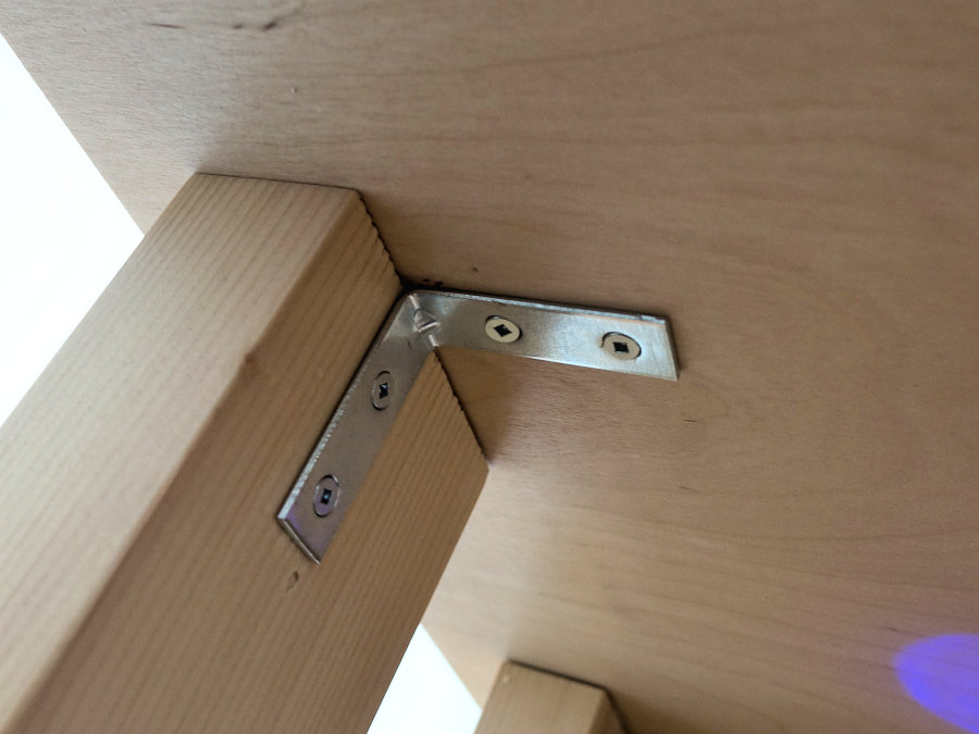 How To Make a Computer Desk - IBUILDIT.CA