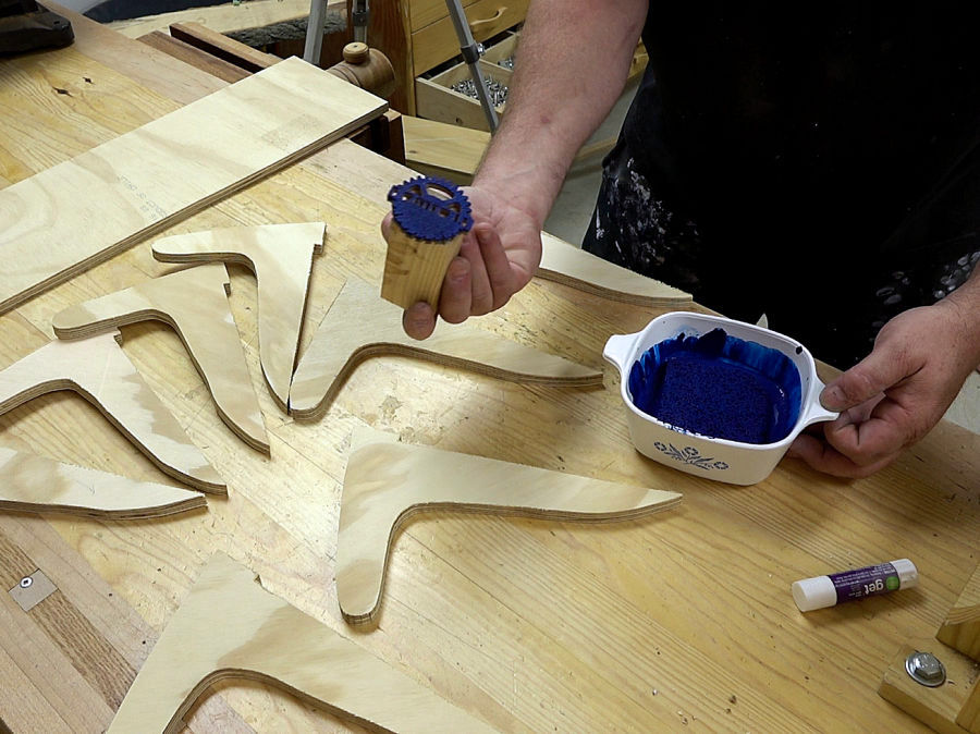 Making 131 push sticks - IBUILDIT.CA