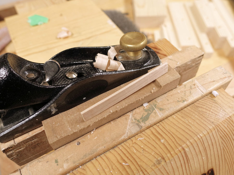 How To Make The Advanced Box Joint Jig From MDF - IBUILDIT.CA