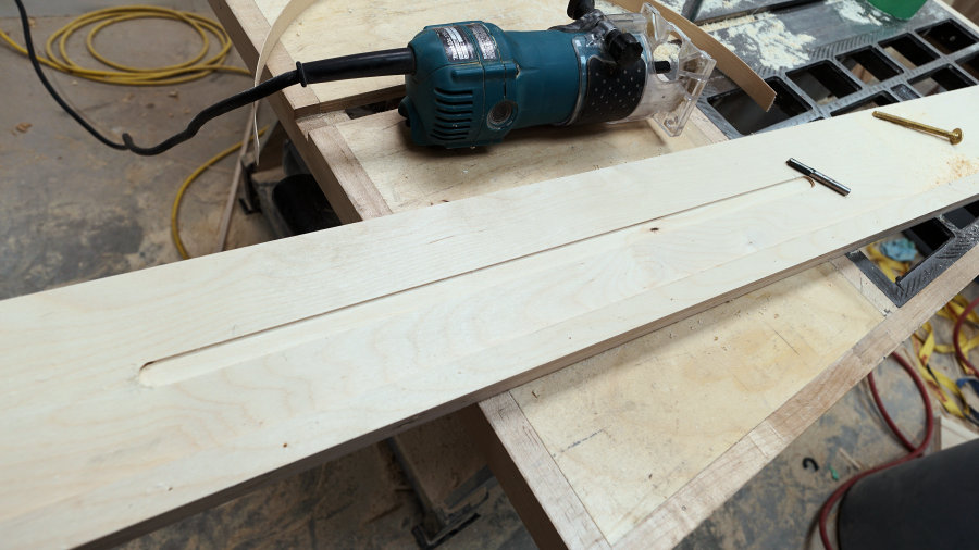 How To Make A Crosscut Jig - IBUILDIT.CA