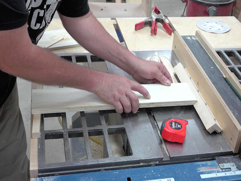 How To Make A Planer Blade Sharpening Jig - IBUILDIT.CA