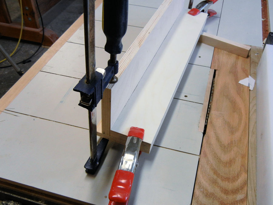 How To Make A Tenon Jig - IBUILDIT.CA