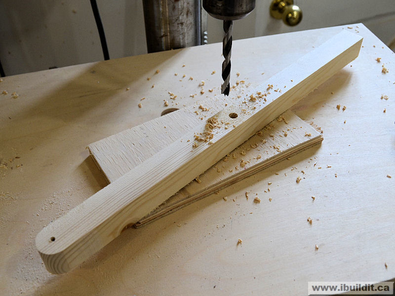 Easy To Make Cutting Guide - IBUILDIT.CA