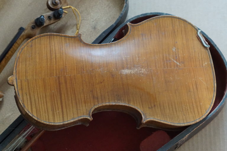 A Broken Violin - Offcuts - IBUILDIT.CA