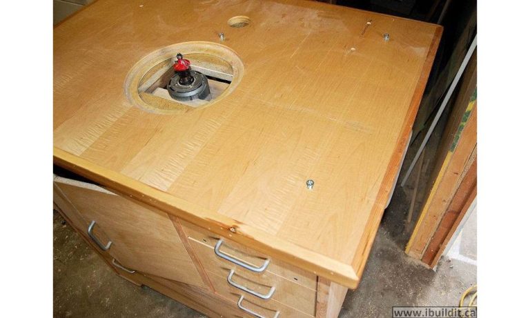 Router Table (older) - IBUILDIT.CA