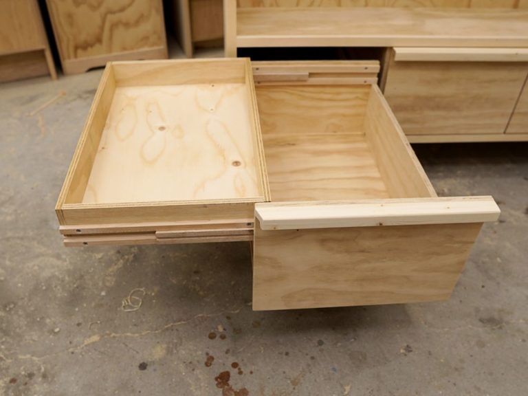 Mobile Storage Unit with Drawers - IBUILDIT.CA