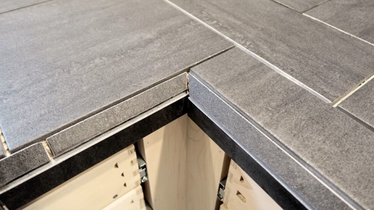 Installing A Tile Countertop - IBUILDIT.CA