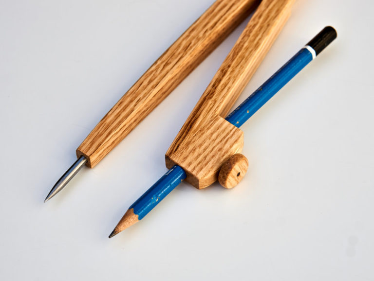 Making A Wooden Compass - IBUILDIT.CA