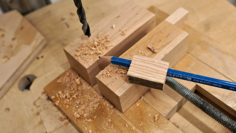 Making A Wooden Compass - IBUILDIT.CA