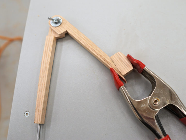 Making A Wooden Compass - IBUILDIT.CA